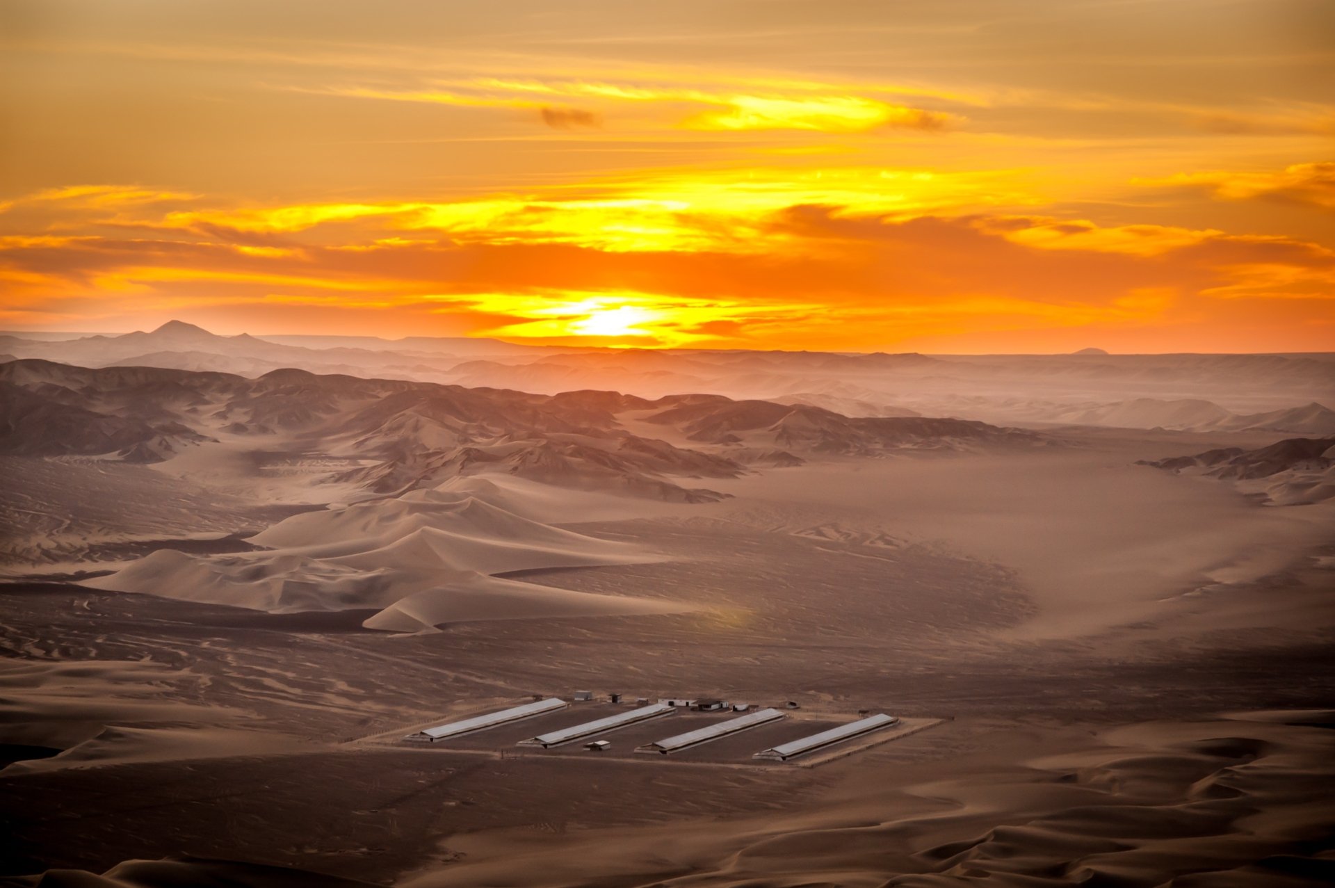 Golden Desert Sunset: Vibrant Mountain and Sky Landscape HD Wallpaper ...