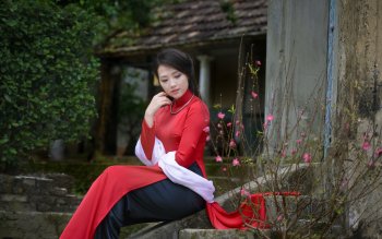 Download Ao Dai Vietnamese Asian Woman PFP