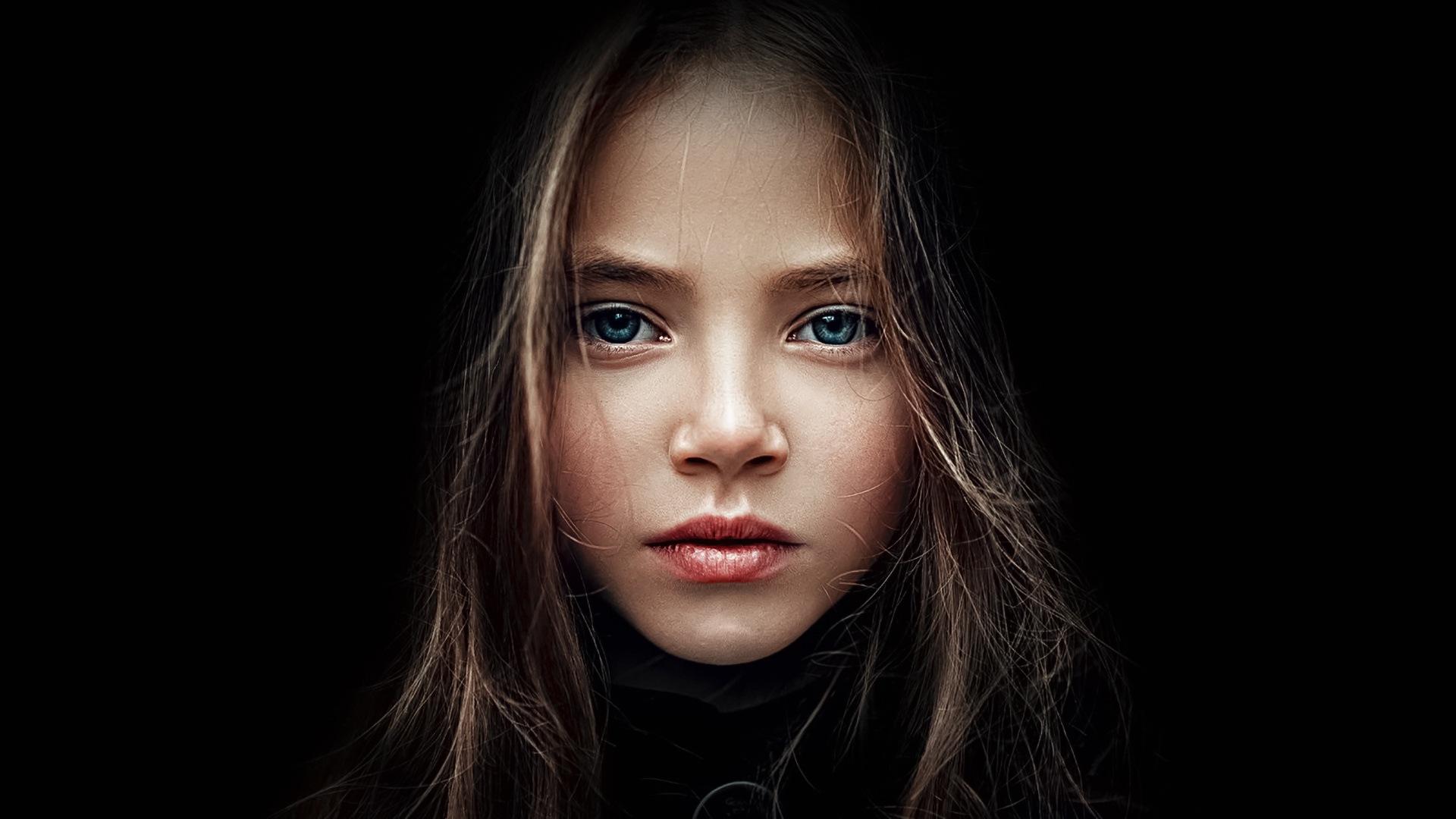 Enchanting Woman with Blue Eyes - HD Wallpaper