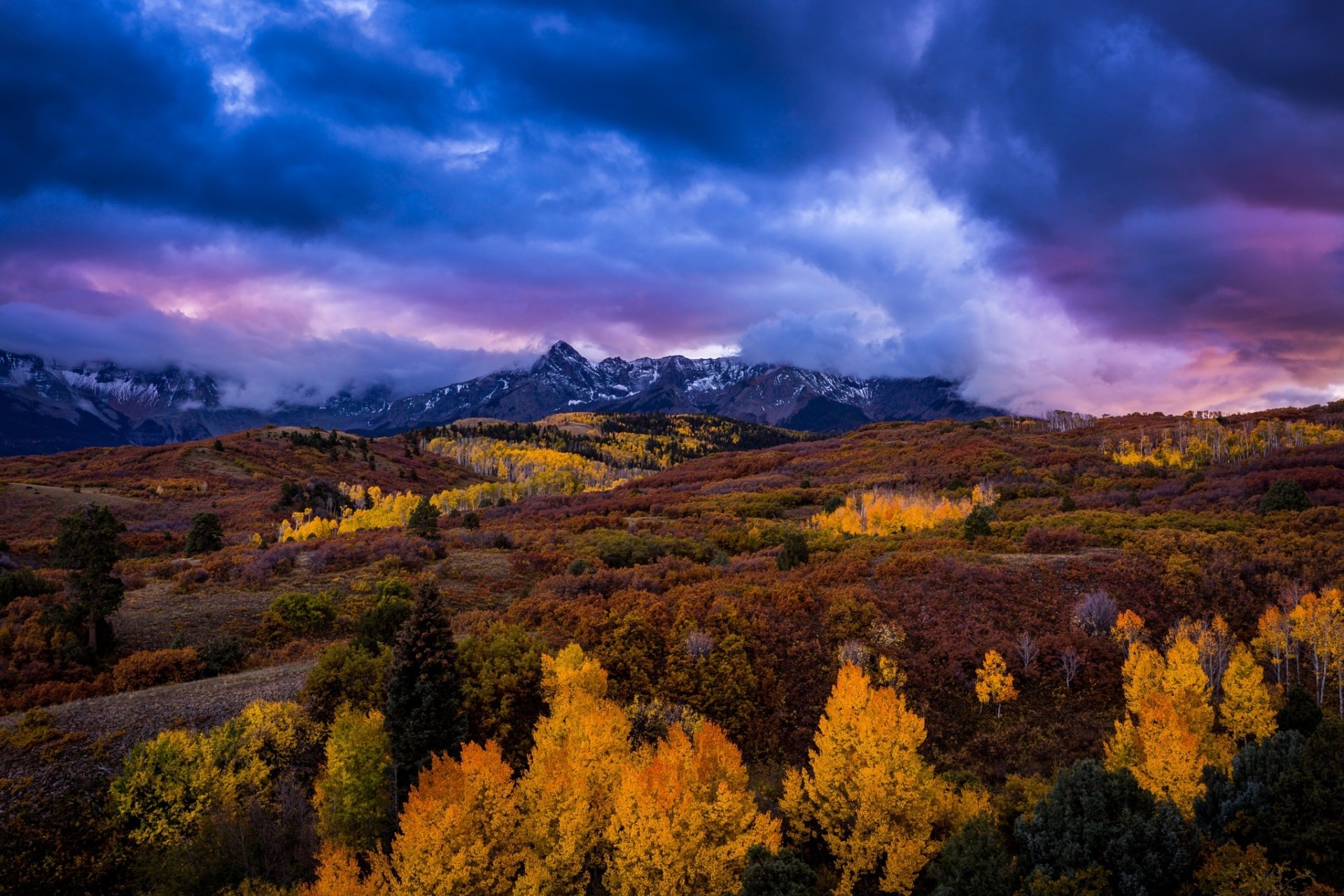 HD Autumn Landscape: Clouded Peaks Over Golden Forest | 2048x1365 ...