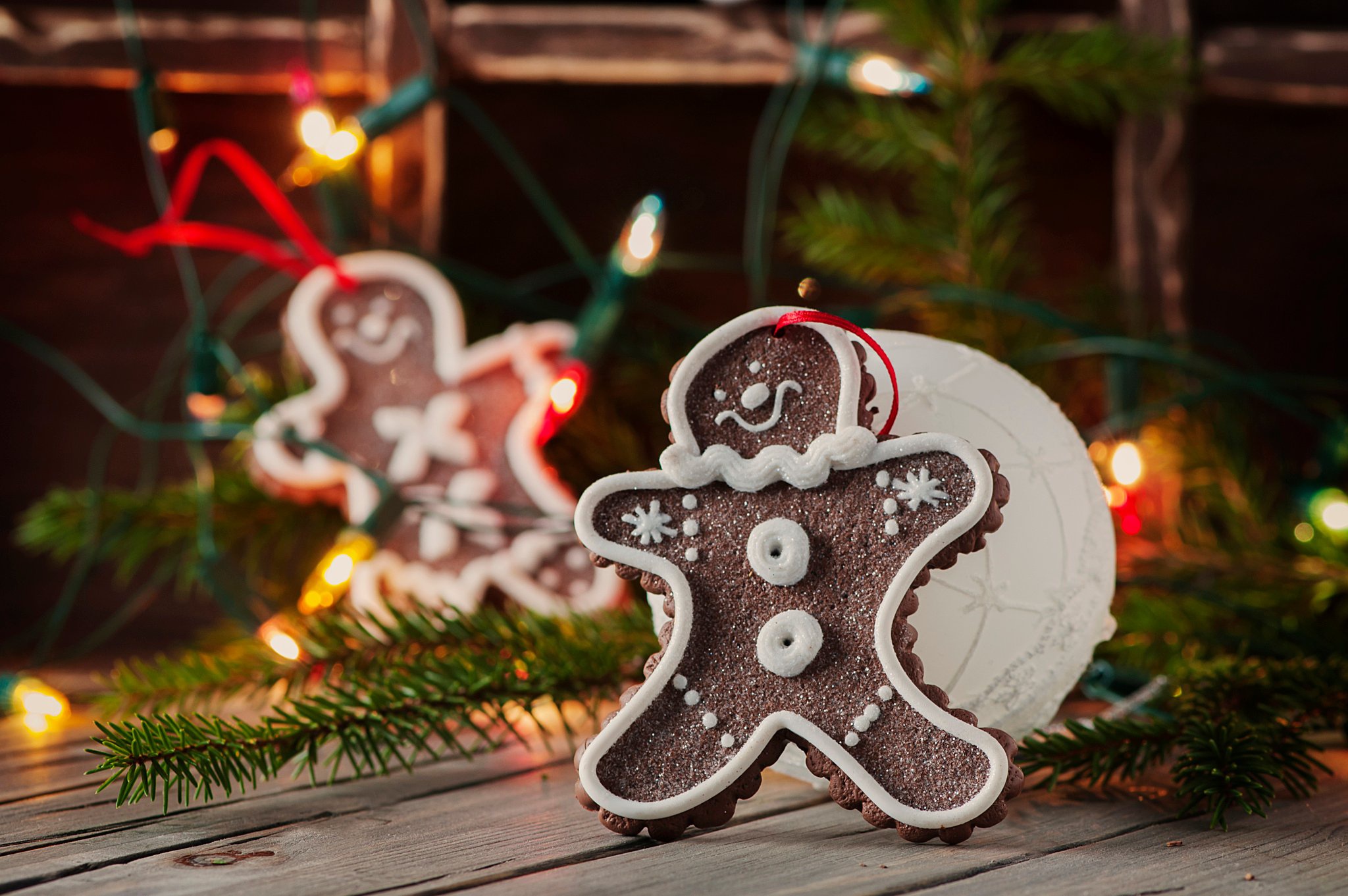 Download Gingerbread Christmas Lights Cookie Holiday Christmas HD Wallpaper