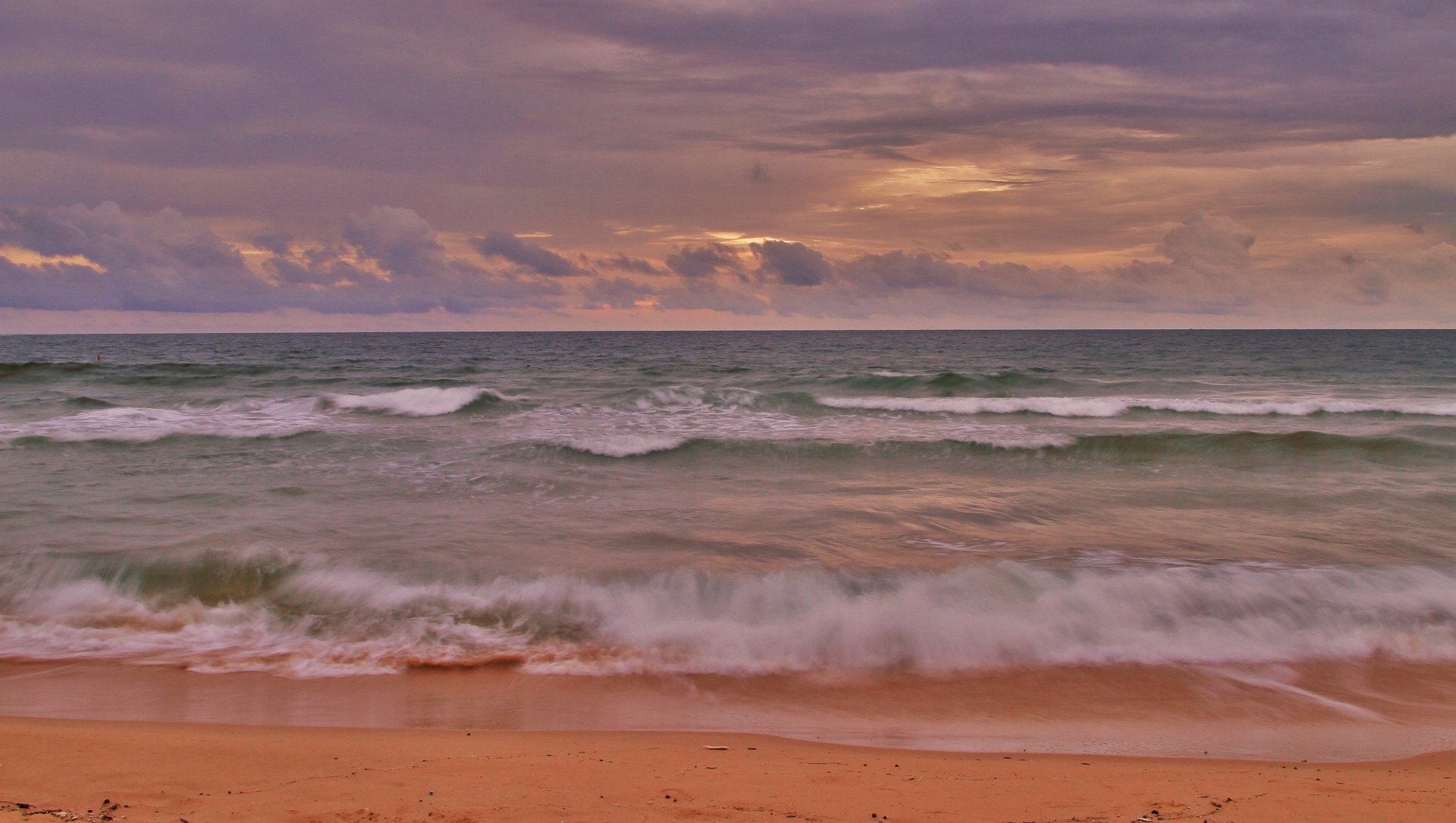 Sunet Beach by Hieu353Extrope