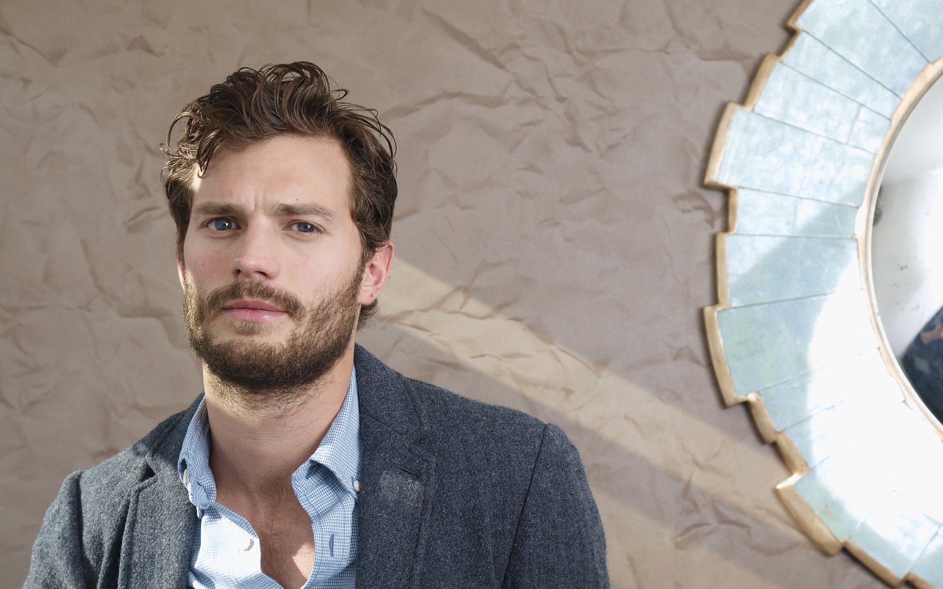Celebrity Jamie Dornan HD Wallpaper