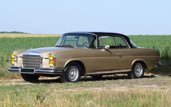 Mercedes-Benz W108 Wallpapers
