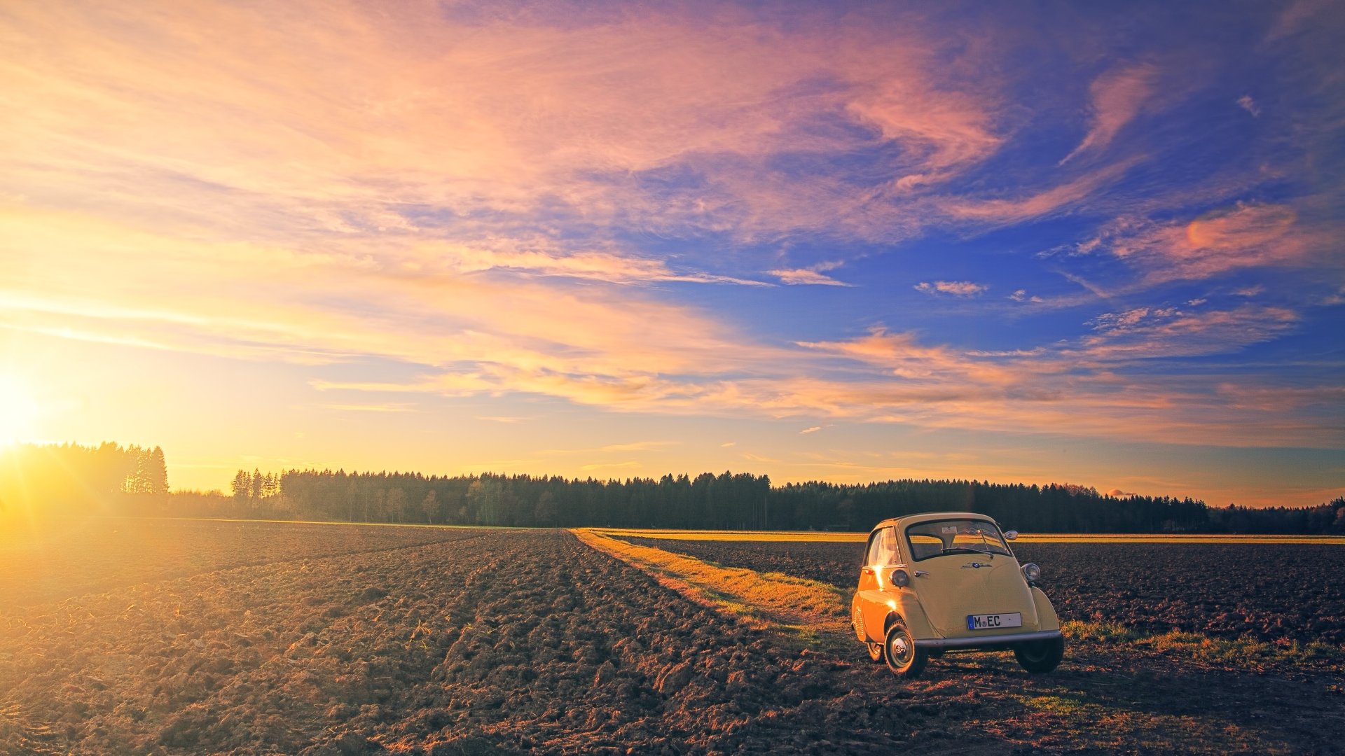 Download Cloud Sunset Yellow Car Car Vehicle Isetta 4k Ultra HD ...