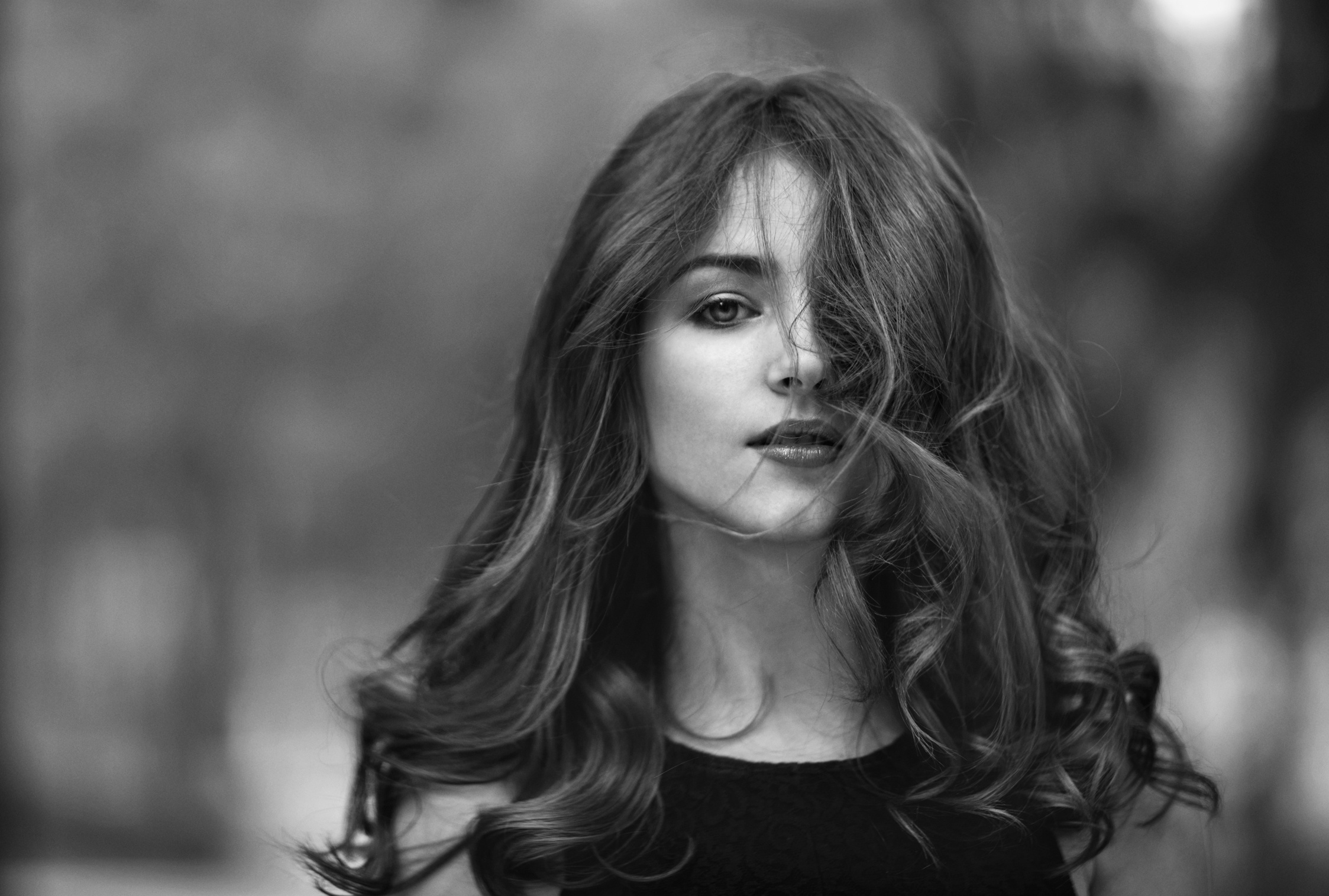 Black And White Model Wallpaper