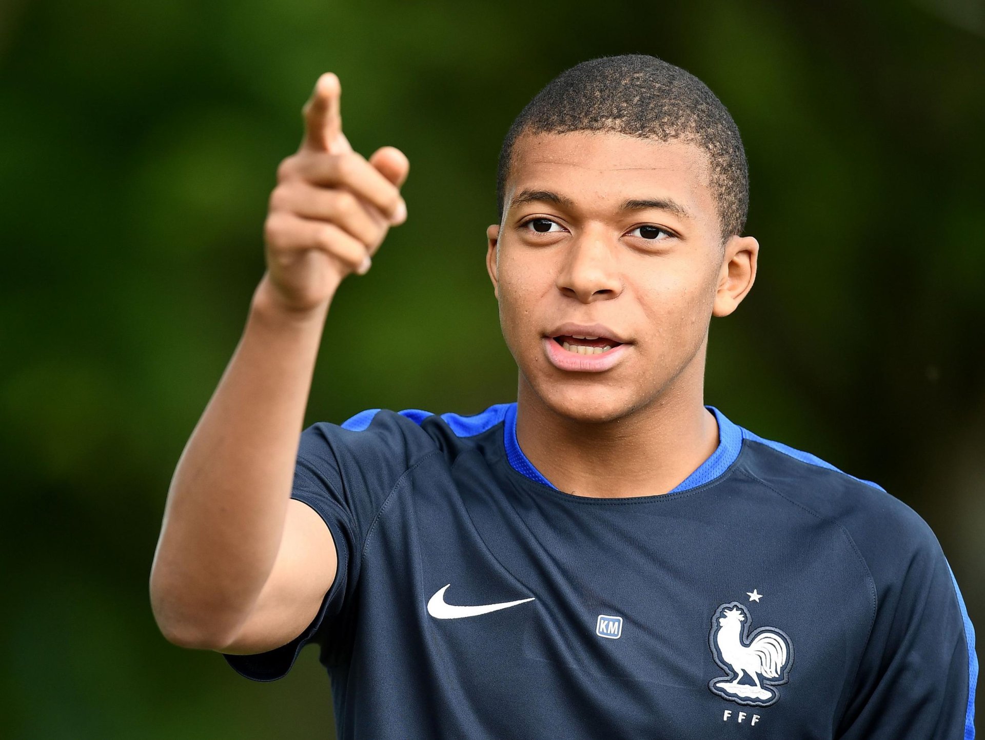 Download Soccer French Kylian Mbappé Sports HD Wallpaper
