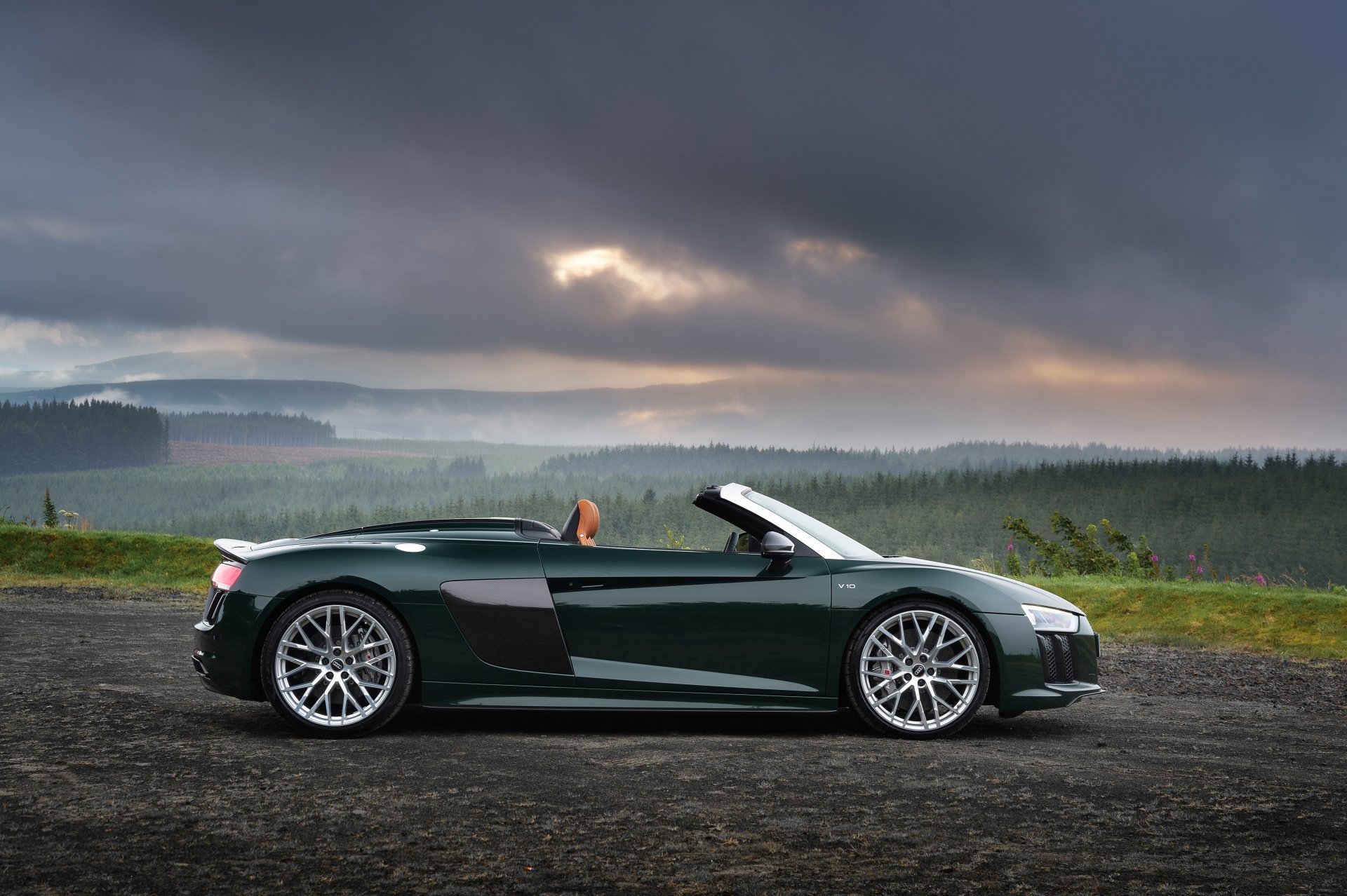 Download Green Car Supercar Car Audi Vehicle Audi R8 4k Ultra HD Wallpaper
