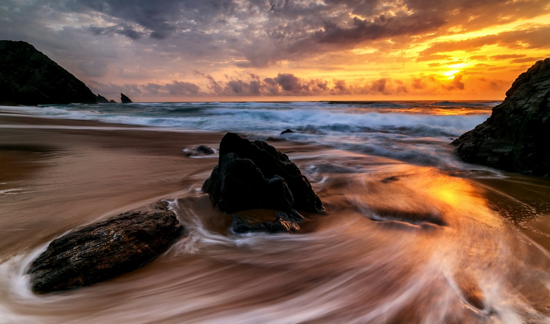 Download Sunrise Cloud Horizon Nature Ocean 4k Ultra HD Wallpaper