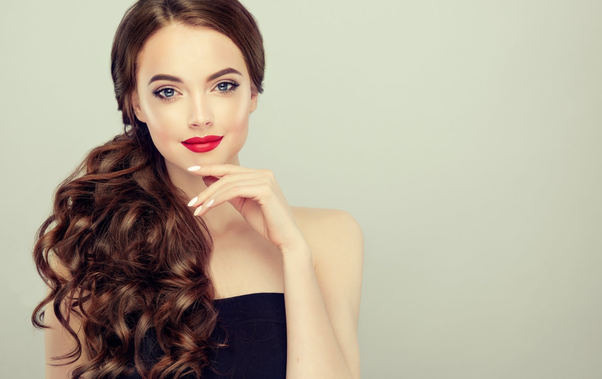 Download Long Hair Blue Eyes Brunette Lipstick Woman Model 4k Ultra Hd